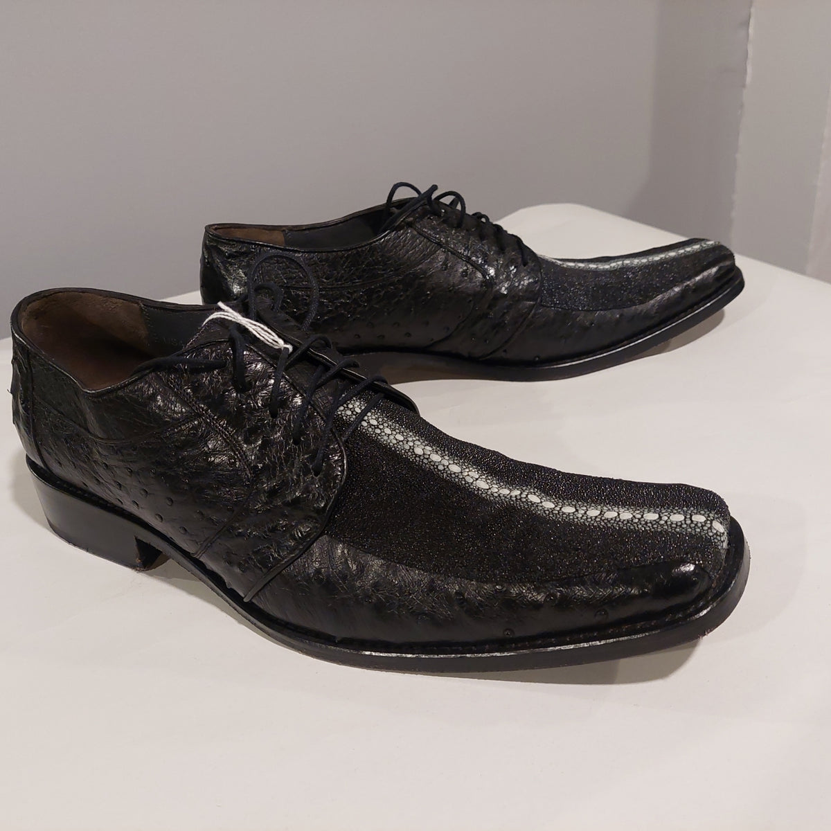 Stingray Shoes – Moose Leather